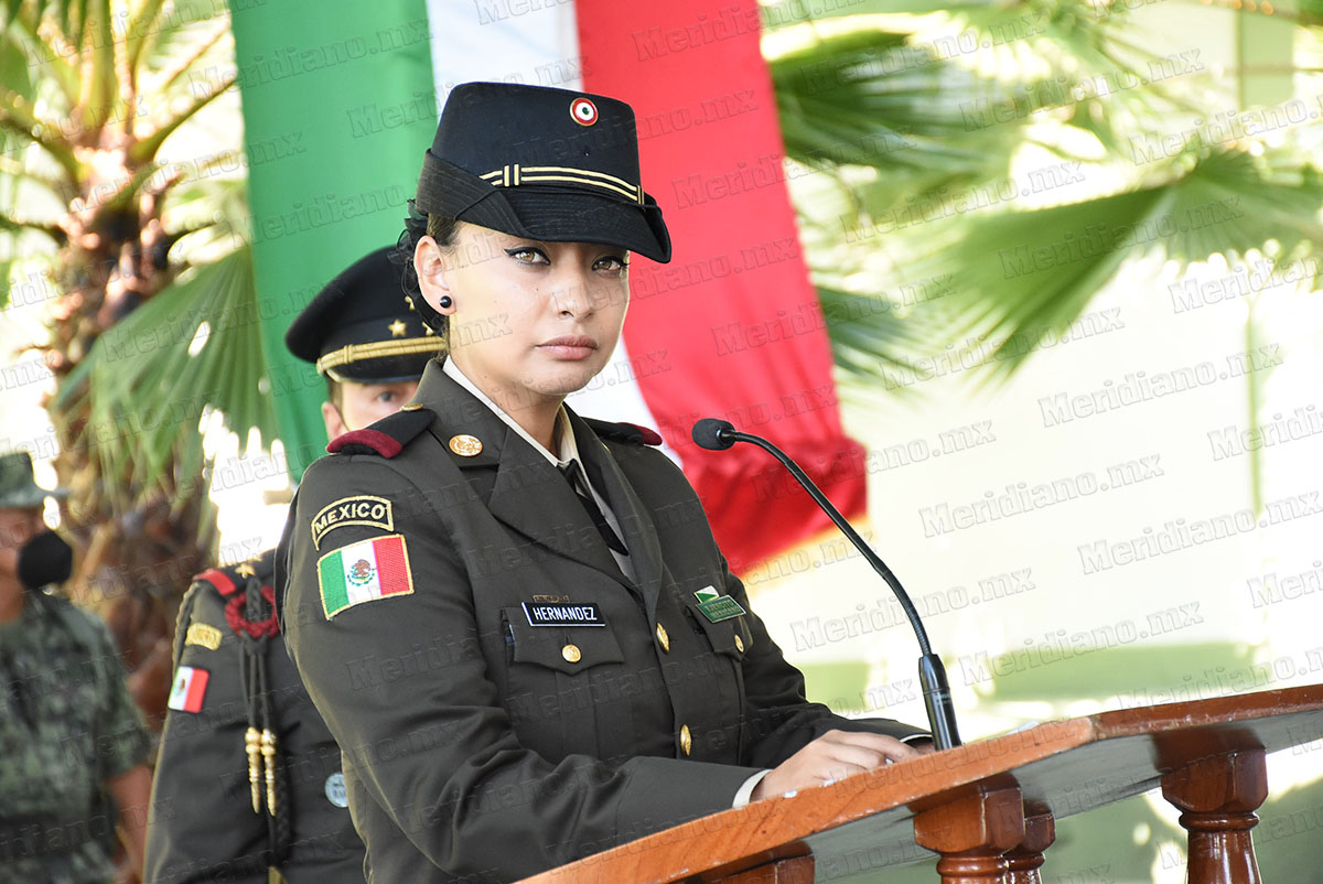 Encabeza titular de la 13/a. Zona Militar ceremonia de ascensos ...