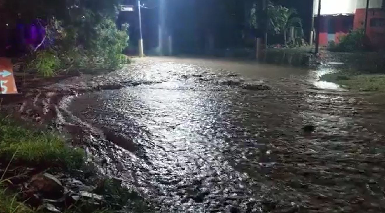 Río San Pedro a punto del desborde en Tuxpan | Meridiano.mx