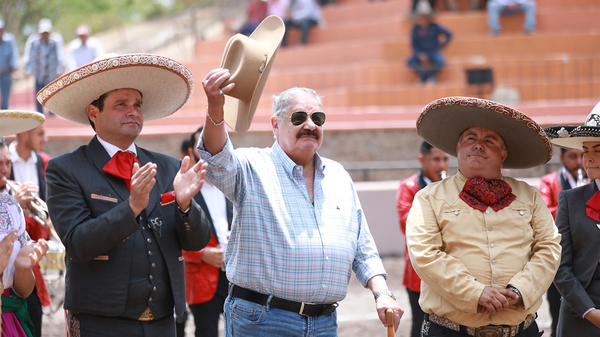 Homenajean a don Antonio Echevarría Domínguez | Meridiano.mx