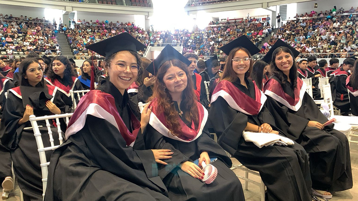 Despide CETIS 100 a su generación número 42 | Meridiano.mx