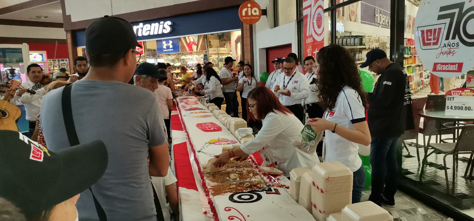 Casa Ley Álica celebra en grande los 70 años de Casas Ley; lo mejor ...