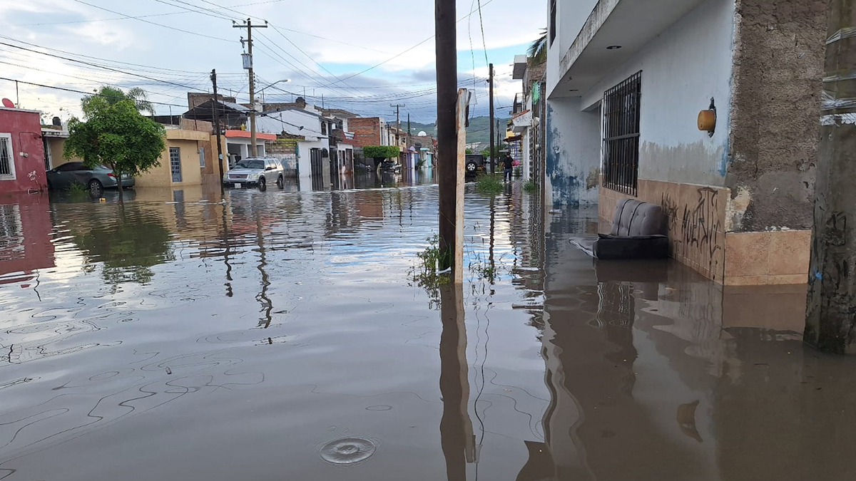Piden ayuda familias de Lagos del Country | Meridiano.mx